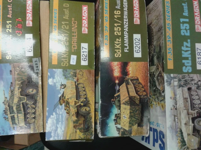 DRAGON 1/35 4ER Set SD.KFZ.251 6187 , 6202 , 6217 , 6224 OVPs BITTE ...