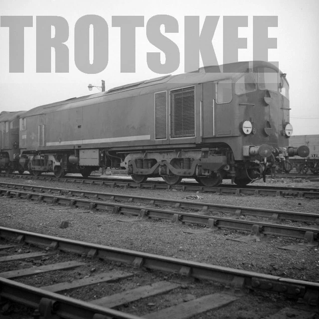 LARGER NEGATIVE BR British Railways Diesel Loco Class 28 D5702 Derby ...