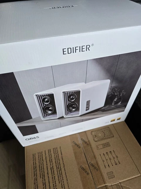 EDIFIER QR65 ACTIVE speakers (white with infinity mirrors, no reserve ...