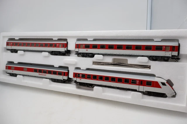 MÄRKLIN H0 43302 4er Wagen-Set "Neue InterCity Farben" der DB Top ...