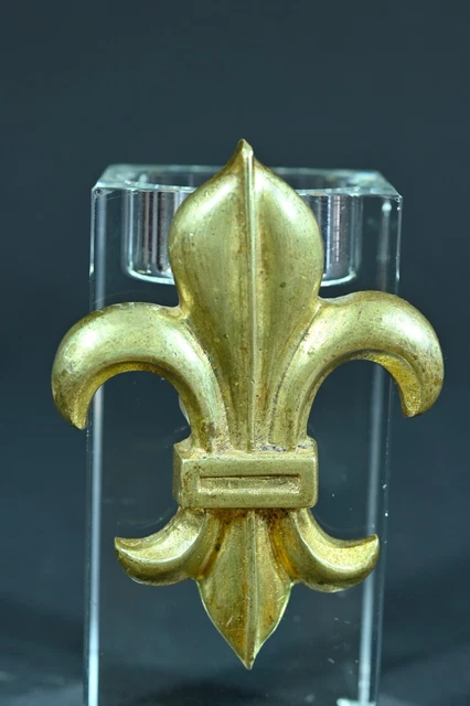 ANCIEN CACHE CLOU en bronze doré fleur de lys royaliste decor royal 19e ...