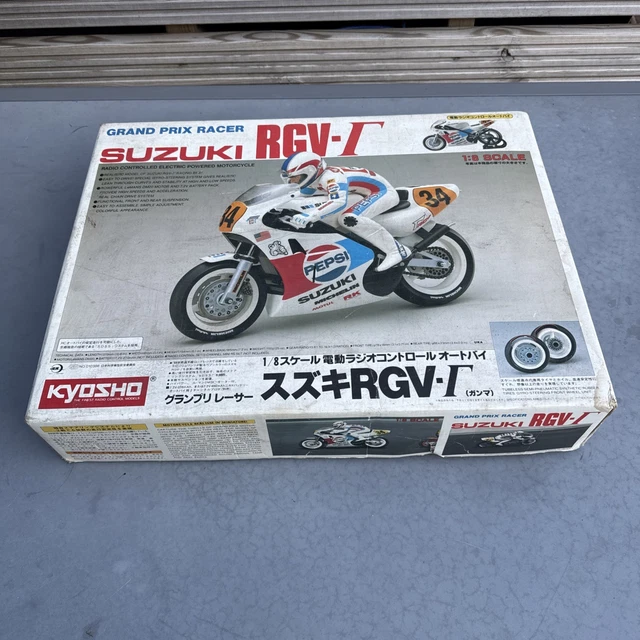 KYOSHO 1/8 SUZUKI RGV RC Motorcycle Kit very rough shell but all works ...