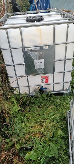 IBC TANK WHITE IBCs - 1000Litre - Been Used For COOKING OIL £60.00 ...