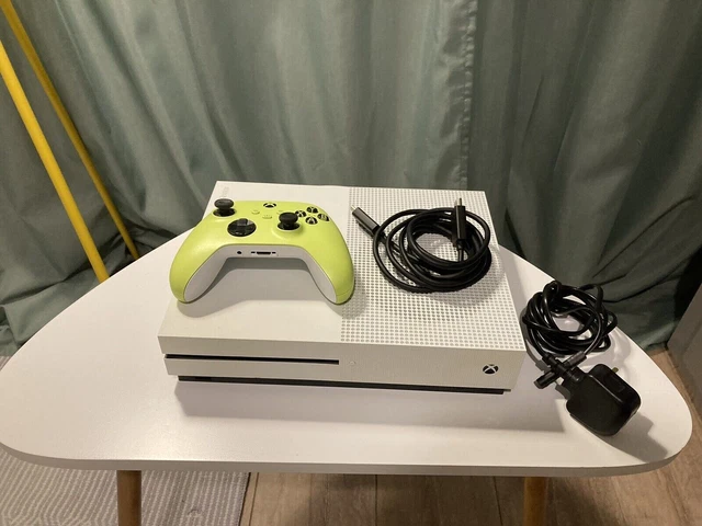 MICROSOFT XBOX ONE S 1TB Console with Wireless Controller GTA 5 Online ...