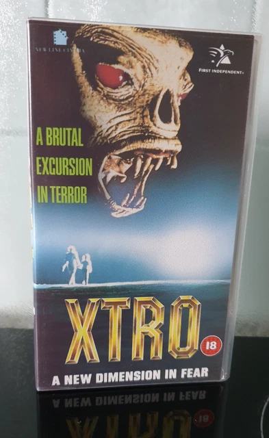 XTRO VHS VIDEO - Rare 1993 'First Independent' Release - Retro UK First Edition £9.99 - PicClick UK