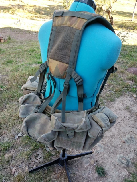 WEBBING BELT HARNESS six point used Australian army pouches comforter ...