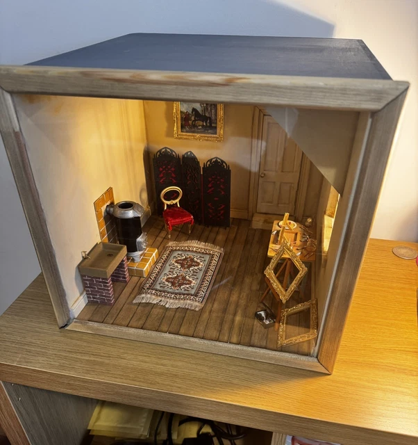 DOLLS HOUSE ROOM box Diorama Art Studio Celia Mayfield 1:12 with ...