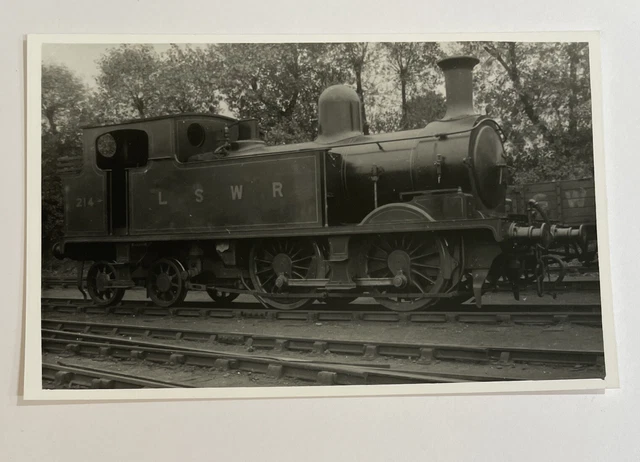 LSWR RAILWAY LOCOMOTIVE Photograph - 02 Class - 214 - D1047 £3.50 ...