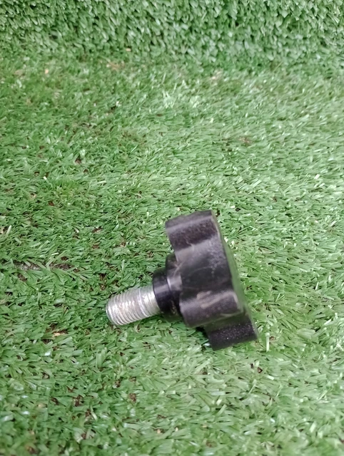 MOBILITY SCOOTER PRIDE Colt Arm Rest Screw Bolt £9.99 - PicClick UK