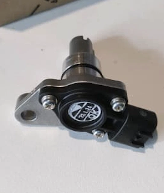 TOYOTA GENUINE SPEEDOMETER SENSOR HIACE TOWNACE REGIUSACE DYNA 83181 ...
