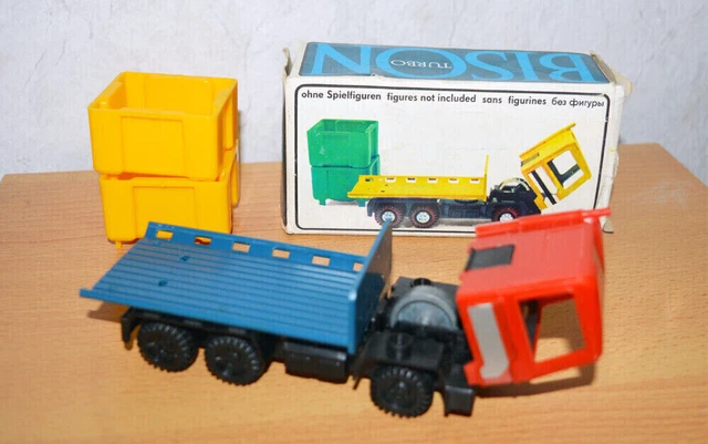 ALTER MSW PLASTE VOLVO Auto BISON FRICTION TURBO TRUCK DDR Spielzeug ...