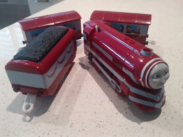 CAITLIN - THOMAS and Friends Trackmaster Train with Tender and Two ...