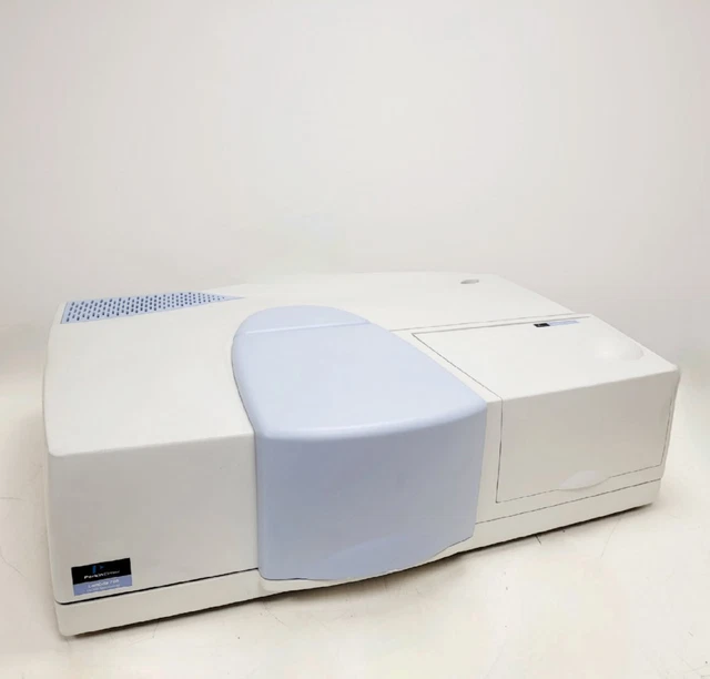 PERKIN ELMER LAMBDA 750 UV/Sichtbar Spektrometer Labor EUR 9.990,50 ...