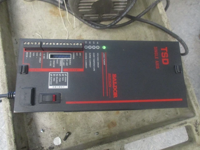 BALDOR MODEL: TSD-100-05-1-U Servo Drive. Part Number: FTS7300C-05. Good Used
