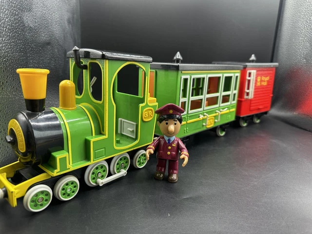 POSTMAN PAT GREENDALE Rocket Train Toy Vehicle & Ajay Bains Driver ...