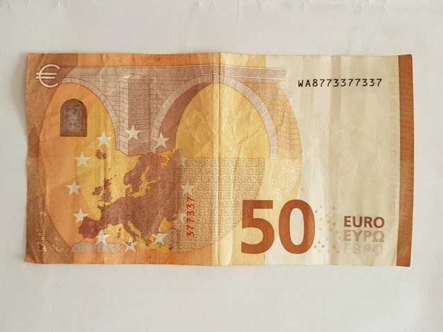 50 EURO BANKNOTE rare serial number with only 3 different numbers £97. ...