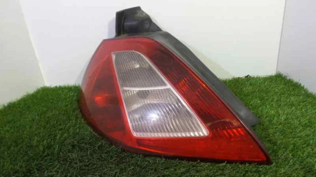 ENJOLIVEUR INF FEU Arriere Gauche pour RENAULT MEGANE II BERLINA 5P ...