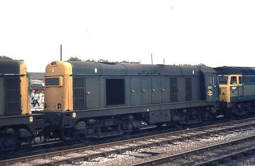 ORIGINAL COLOUR SLIDE of D8186 BR class 20 diesel loco £2.99 - PicClick UK