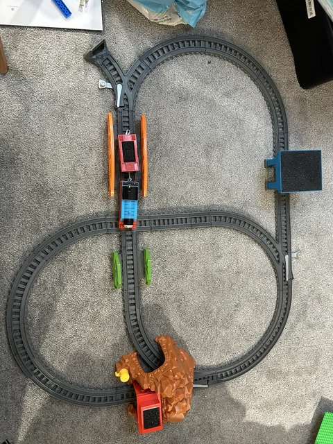 THOMAS & FRIENDS Trackmaster Busy Quarry £20.00 - PicClick UK