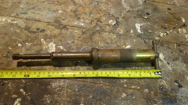 VINTAGE EARLY ENOTS brass grease gun classic car tool kit £16.00 ...