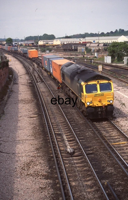 35MM SLIDE - Freightliner Diesel Loco Class 66. 66573 @ Eastleigh £3.68 ...
