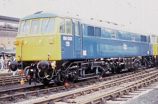 ORIGINAL COLOUR SLIDE of ex works 86001 BR class 86 electric loco £1.35 ...