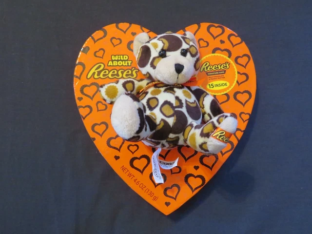 REESE'S MINIATURE PEANUT Butter Cups Heart Box & Plush Teddy Bear 4.6 ...