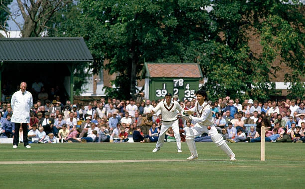 LARRY GOMES BATTING for the West Indies during their cricket matc - Old ...