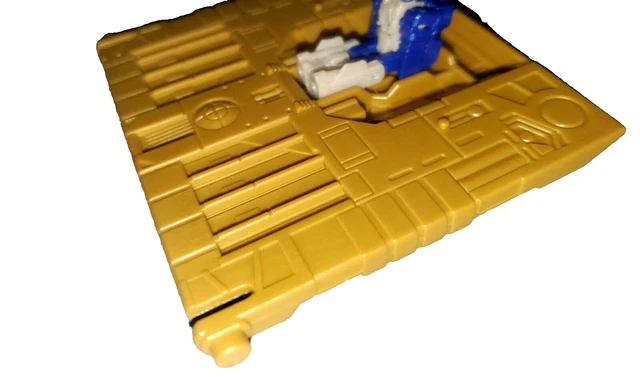 TRANSFORMERS GENERATIONS SELECTS Black Zarak Scorponok Titan panel ...