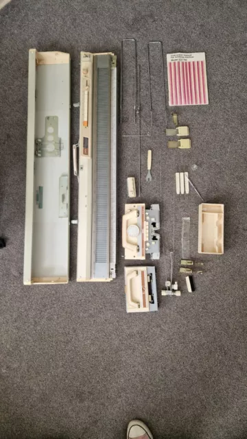 BROTHER KH-710 KNITTING Machine. Vintage. With Instructions. All Fits ...