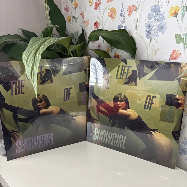 TAYLOR SWIFT THE Life Of A Showgirl: The Shiny Bug Edition Vinyl Bundle ...