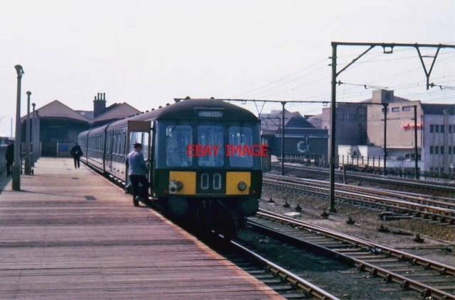 PHOTO DMU On An Upminster Train At Romfordrailway Station 11Th April ...