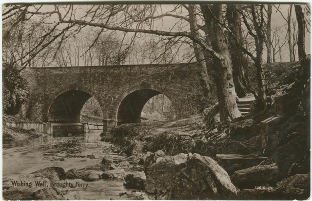 WISHING WELL, LINLATHEN DEN, BROUGHTY FERRY - Angus Postcard £5.00 ...