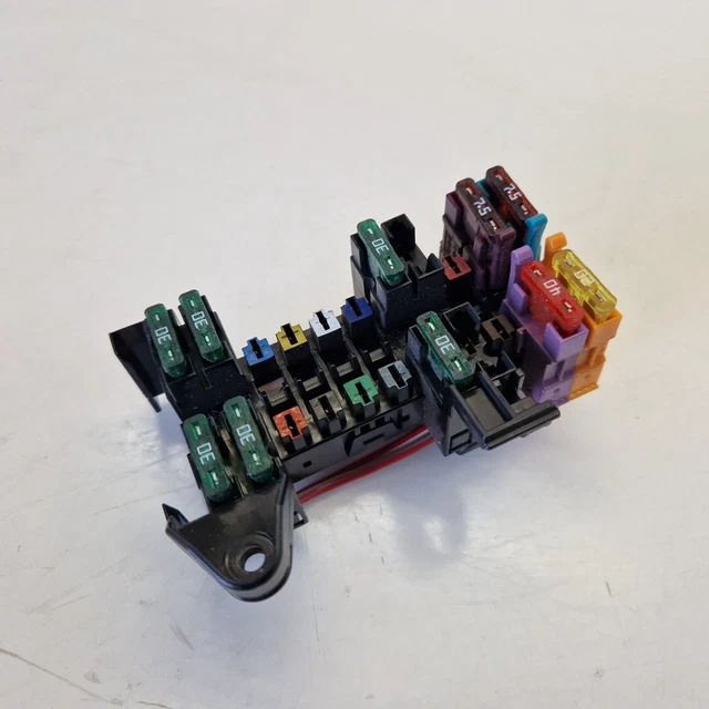 C11 MERCEDES BENZ W203 Boîte à Fusibles Sicherungsmodul A 2035400050 ...