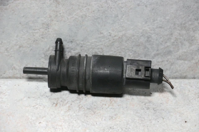 ORIGINAL MERCEDES W169 W245 Waschwasserpumpe Scheibenreinigung ...