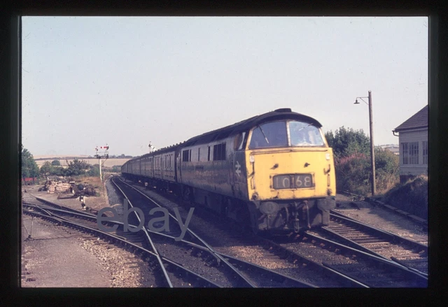 ORIGINAL 35MM SLIDE - Class 52 D1068 'Western Reliance' arr at Liskeard ...