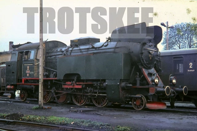35MM SLIDE PKP Poland Railways Steam Loco Tkt48 81 Sucha Beskidzka 1971 Original EUR 5,32 ...