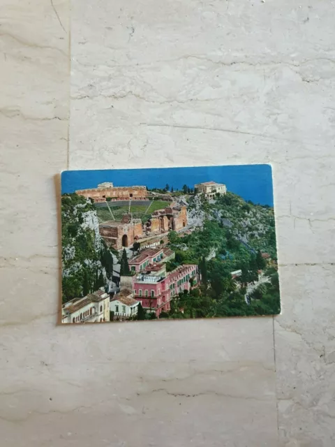 CARTOLINA TAORMINA VEDUTA aerea del teatro greco viaggiata 1974 EUR 4 ... CARTOLINA TAORMINA VEDUTA aerea del teatro greco viaggiata 1974 EUR 4 ...