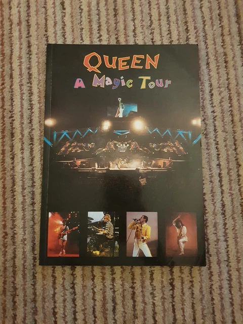 QUEEN: A MAGIC Tour book - Freddie Mercury, Brian May, Roger Taylor ...