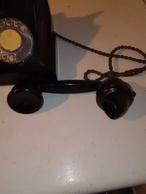 VINTAGE TELEPHONE ROUND Dial draw underneath corded flex 332L TE59/2A £ ...