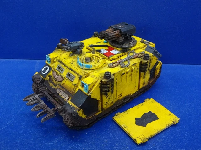 RAZORBACK / RHINO mit Assaultcannon der Imperial Fists Space Marines ...