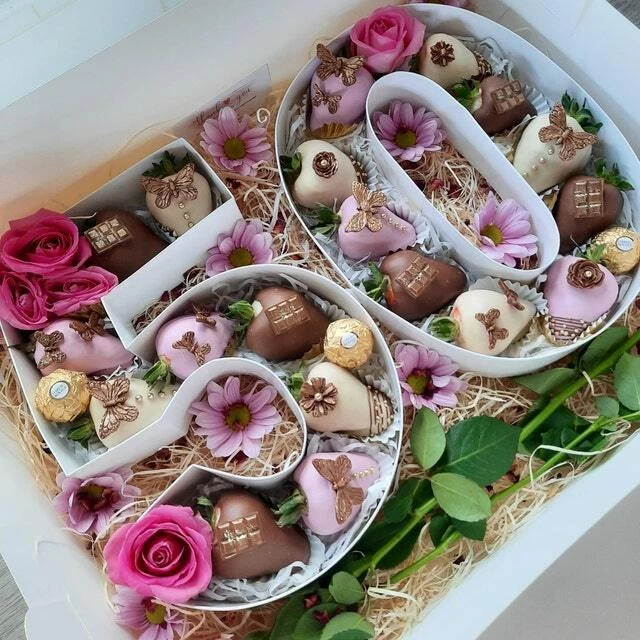 DIY FILLABLE 3D NUMBER Cardboard Box - Chocolate/ Fruit /Charcuterie ...