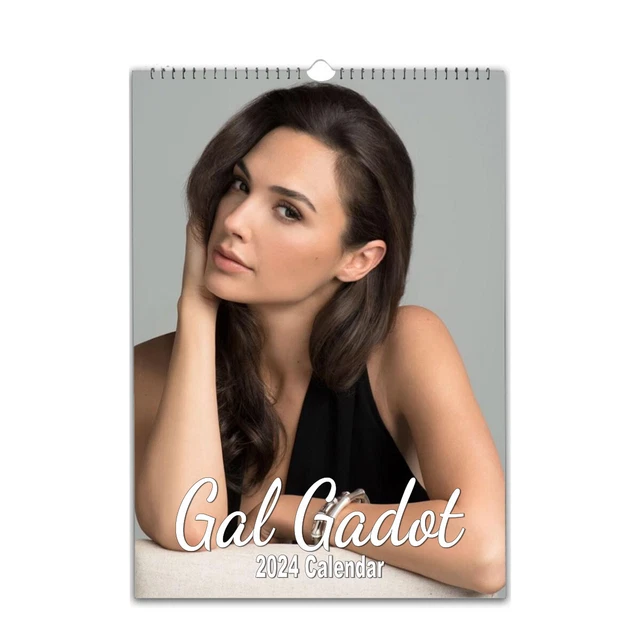 BEAUTIFUL GAL GADOT Full photo calendar 2024/25 personalised Choose ...