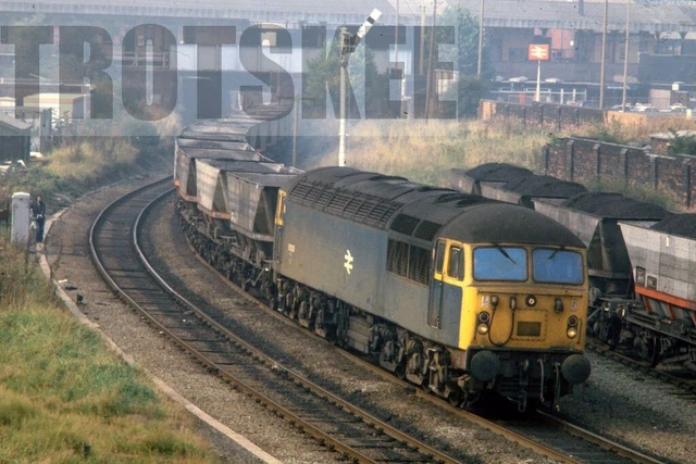35MM SLIDE BR British Railways Diesel Loco Class 56 56030 Arpley 1982 ...
