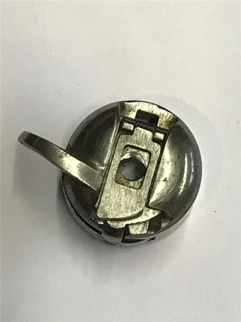 289A VINTAGE SINGER 15K Sewing Machine Bobbin Case Simanco 125291 £4.99 ...