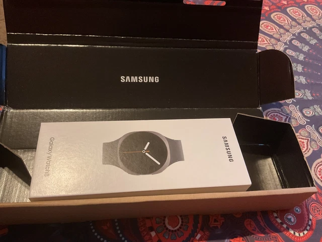 SAMSUNG GALAXY WATCH8 40mm Graphite - Brand New - Sealed - Boxed - UK ...
