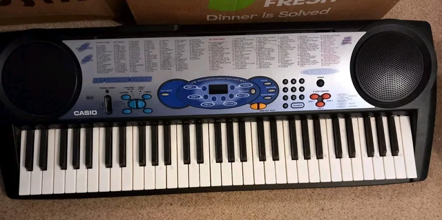 CASIO LK-40. ELECTRONIC Keyboard Home Learning .. Light Up Keys £34.99 ...