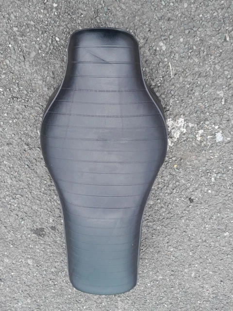 ROYAL ENFIELD BULLET Electra / Standard 500 Cc 2010 Seat £29.00 ...