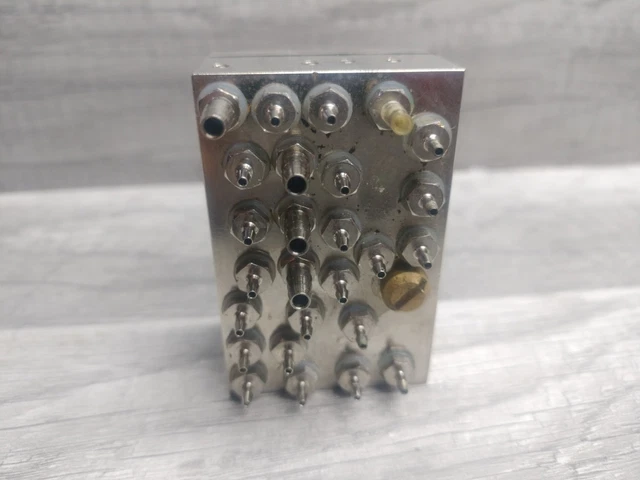 ADEC DENTAL DELIVERY Unit Handpiece Manifold Control Block $125.70 ...