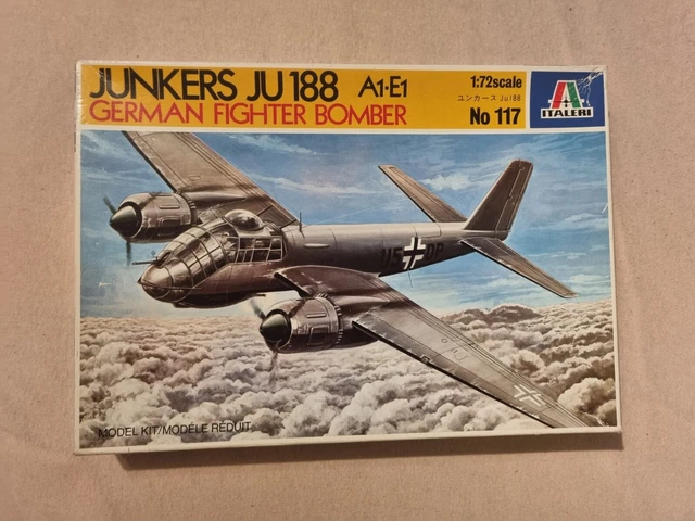 ITALERI N. 117 Junkers Ju-188 bombardiere da combattimento tedesco A1 ...